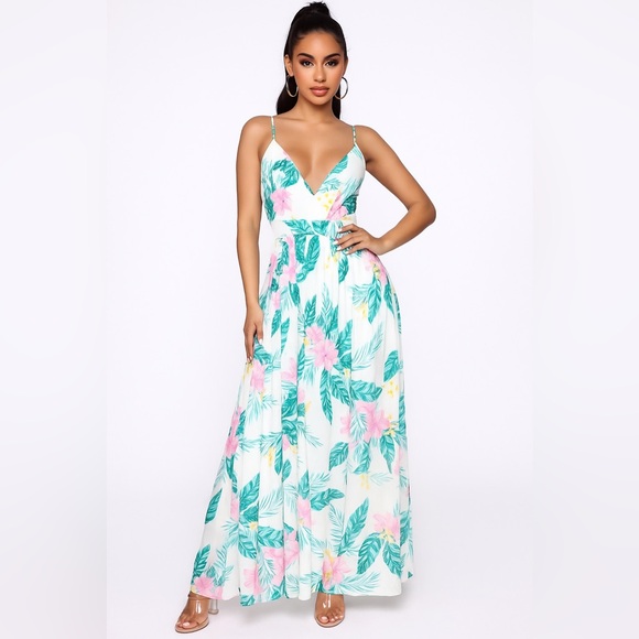 Pink Lily | Dresses | Pink Lily Tropical Floral Maxi Dress | Poshmark